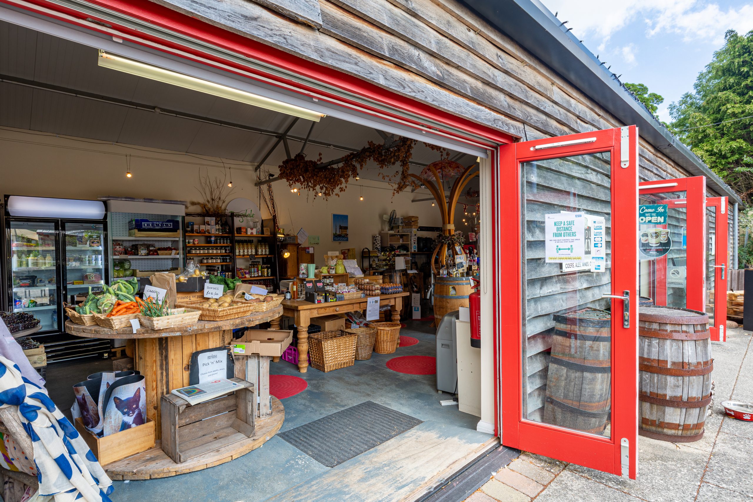 Tiddly Pomme shop at - Brogdale Farm