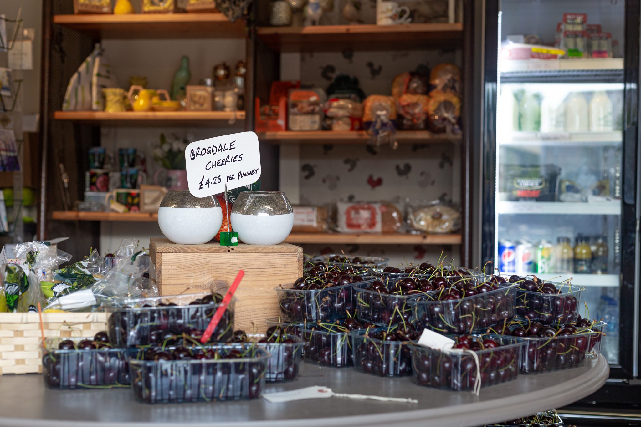 Tiddly Pomme shop at - Brogdale Farm